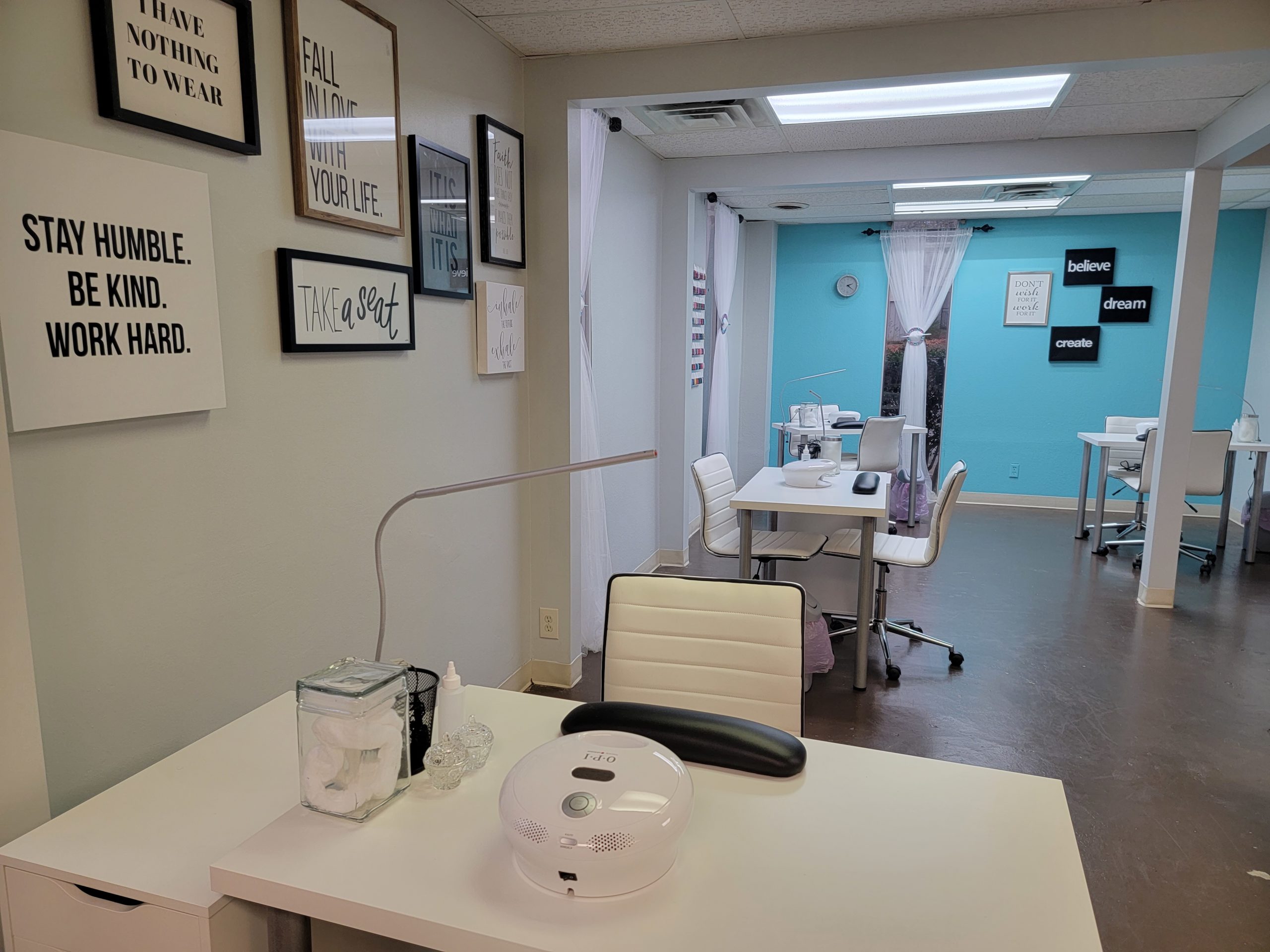 GALLERY - Premiere Nail Academy